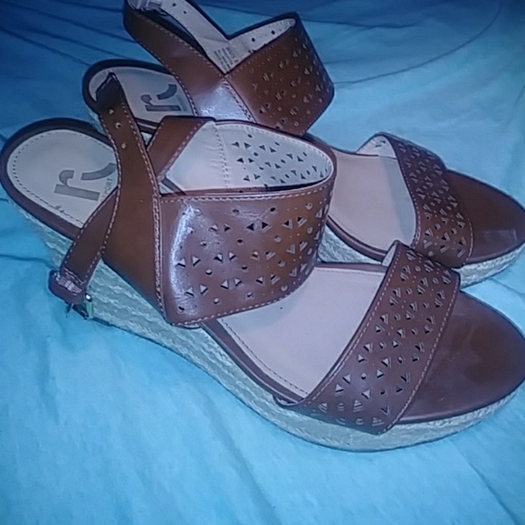 Report | Shoes | Wedges | Poshmark